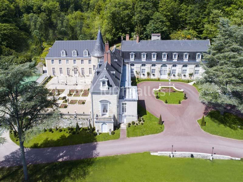 Château De Beauvois à Saint-Étienne-de-Chigny (37230) - Location de ...